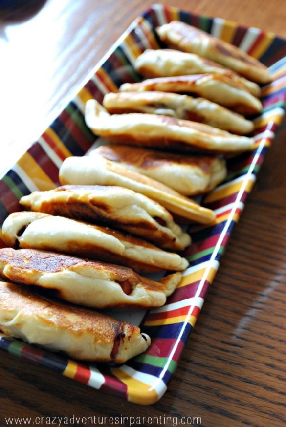 Crescent Roll Hot Dog Pockets | Crazy Adventures in Parenting