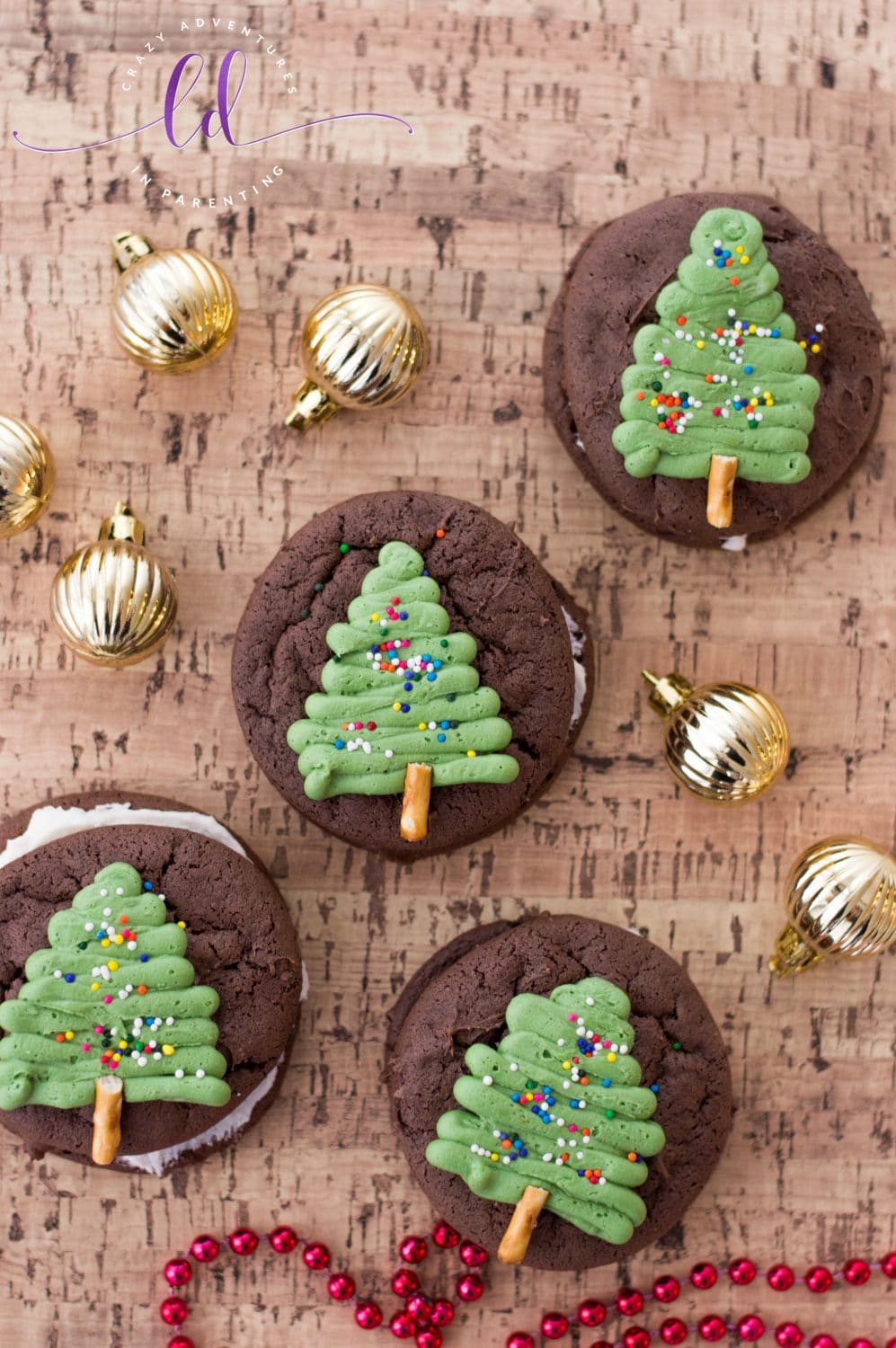 Christmas Tree Whoopie Pies | Crazy Adventures in Parenting