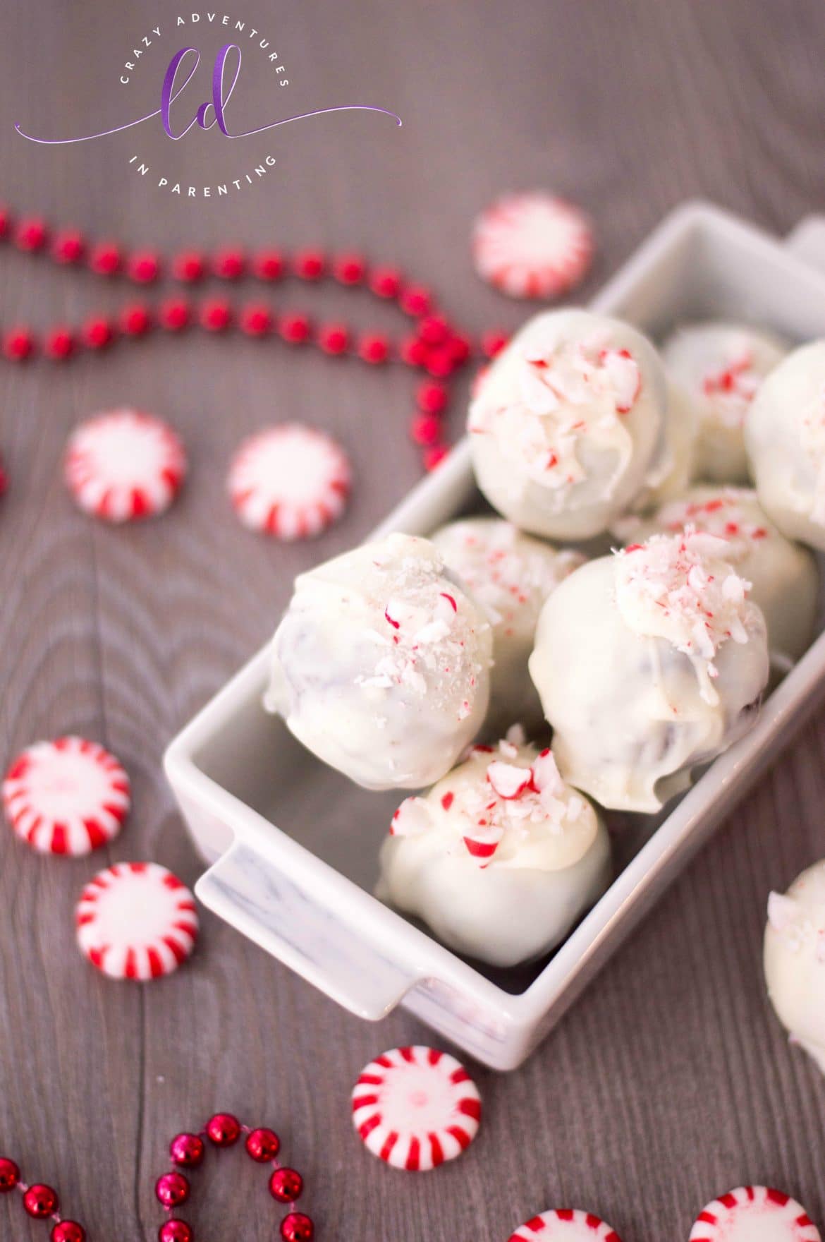 The Best Peppermint Oreo Truffles | Crazy Adventures in Parenting