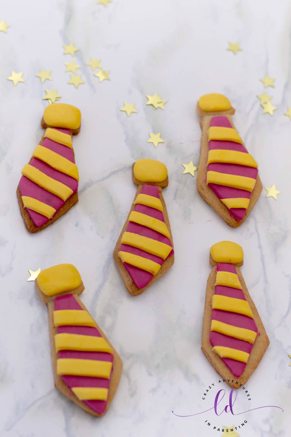 Harry Potter Cookies - Gryffindor Ties | Crazy Adventures in Parenting