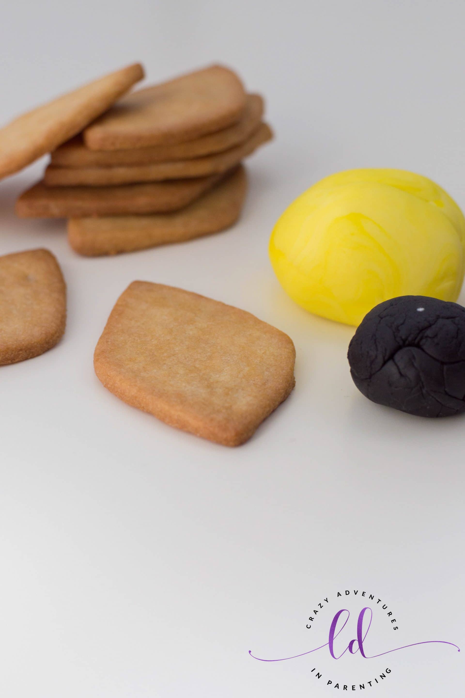 Kite Cookies | Crazy Adventures in Parenting