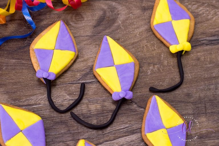 Kite Cookies | Crazy Adventures in Parenting