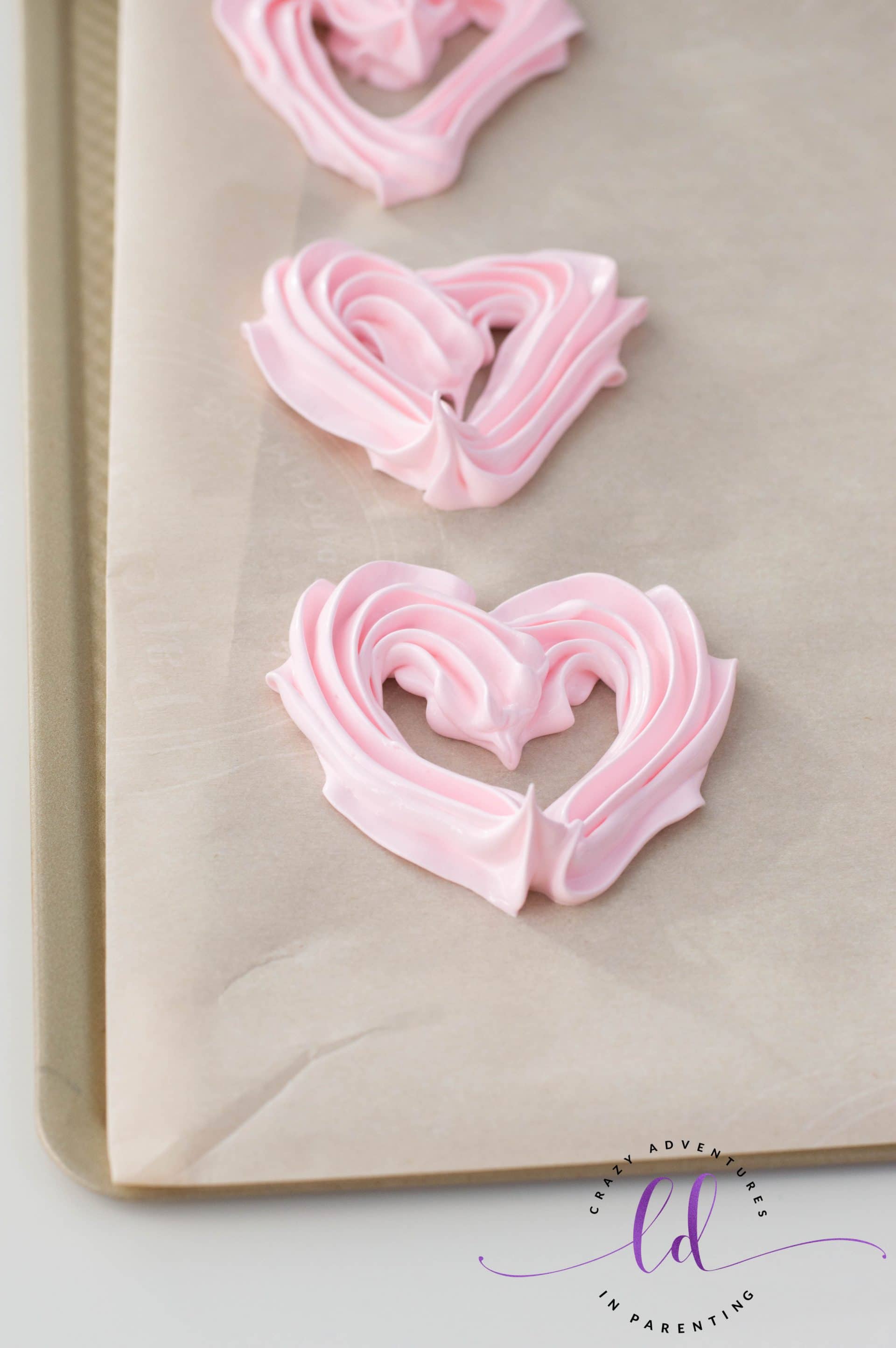 Heart Meringues | Crazy Adventures in Parenting