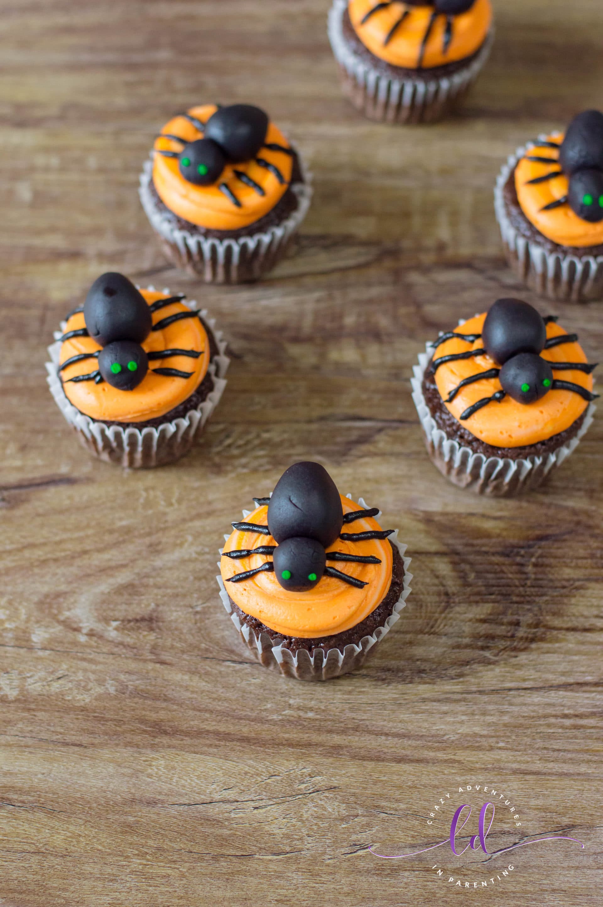 Spider Cupcakes for Halloween | Crazy Adventures in Parenting
