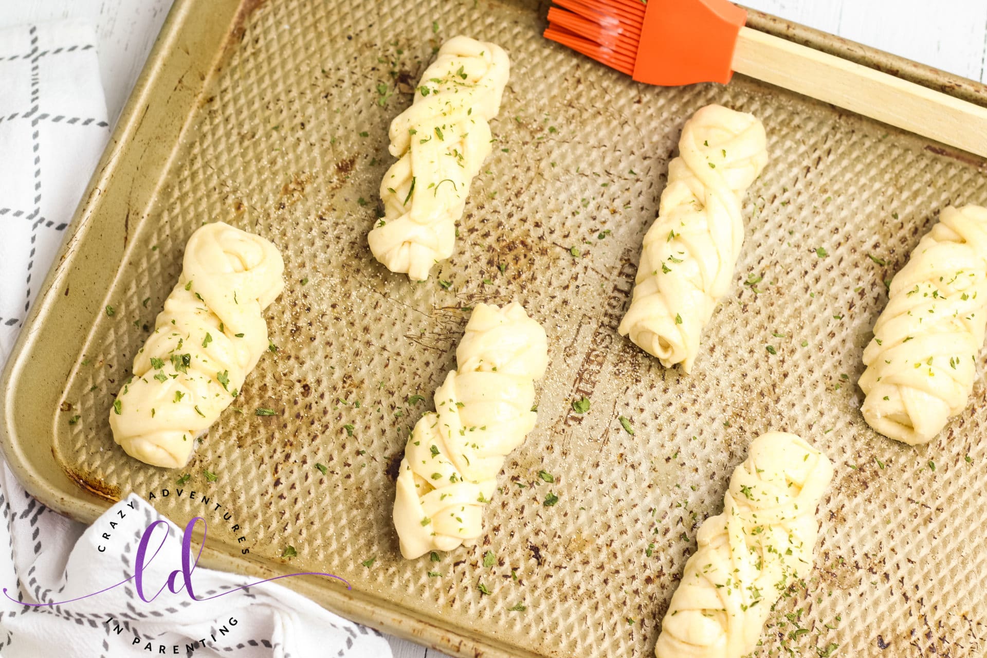 Cheesy Mummy Breadsticks for Halloween | Crazy Adventures in Parenting